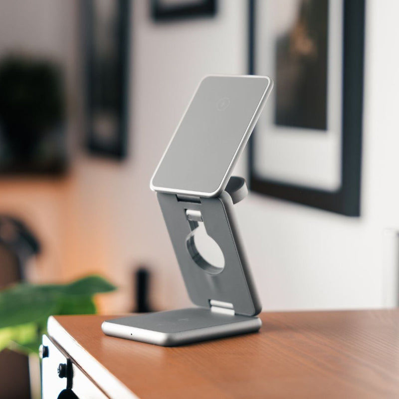 3 in 1 Foldable Travel Charger for Apple Devices | Charging Station for ...